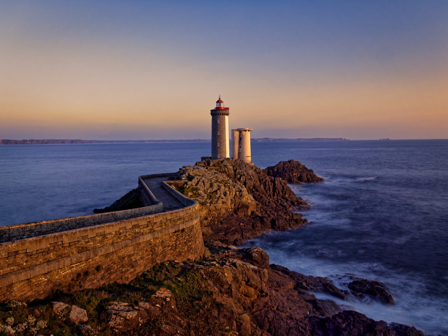 Pause d’été : partons respirer à la pointe du Minou - Manu Munier ...